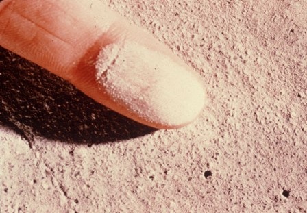 ONLINE CIVIL ENGINEERING: Dusting Concrete Surfaces